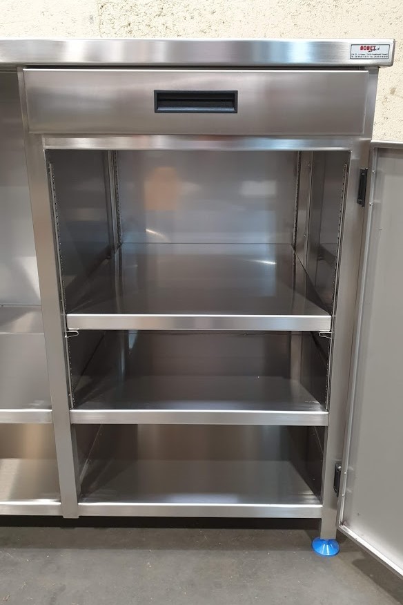 BOBET Matériel - Low stainless steel cabinet - Nous équipons les…