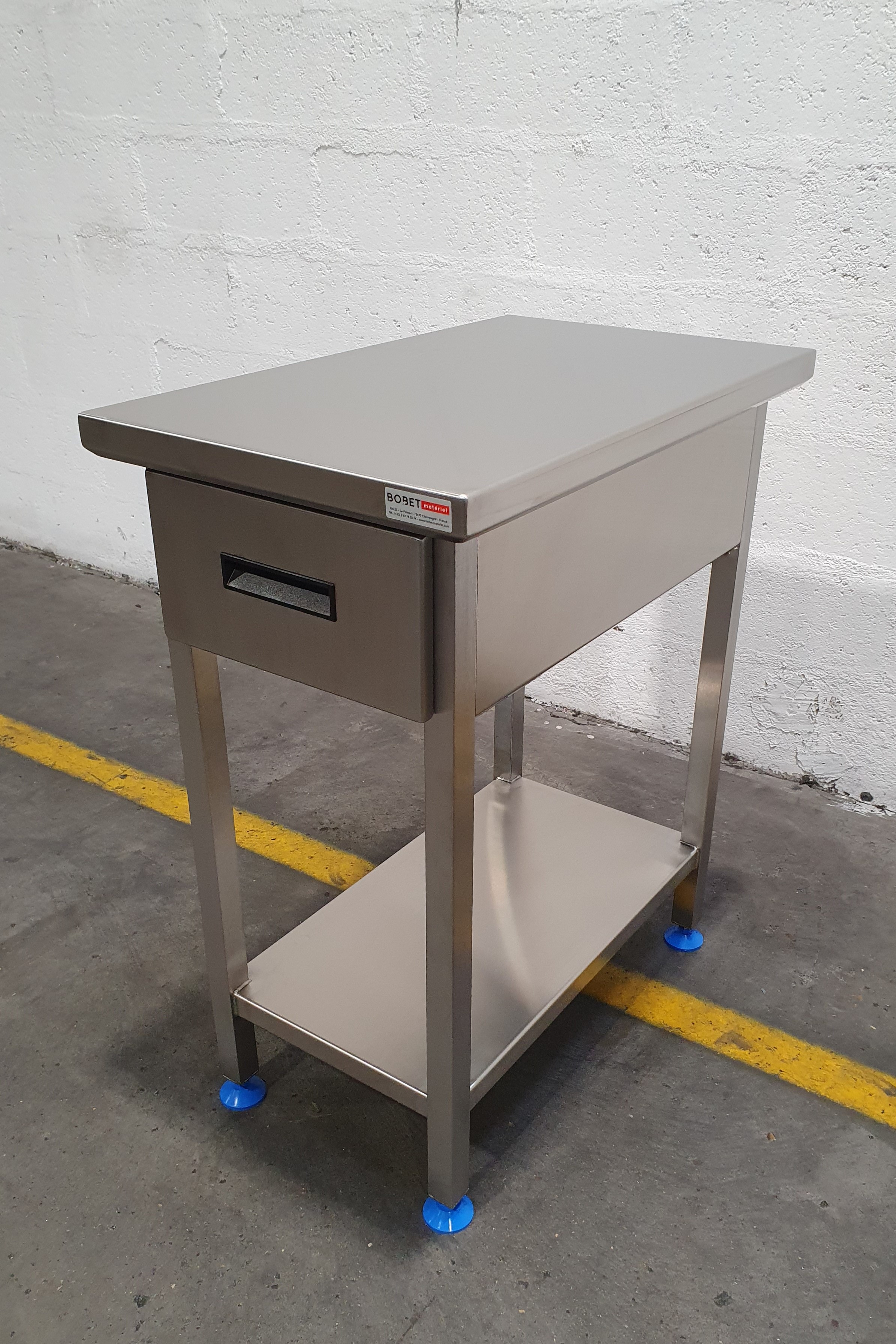 BOBET Matériel - Table inox avec tiroir - Nous équipons les…