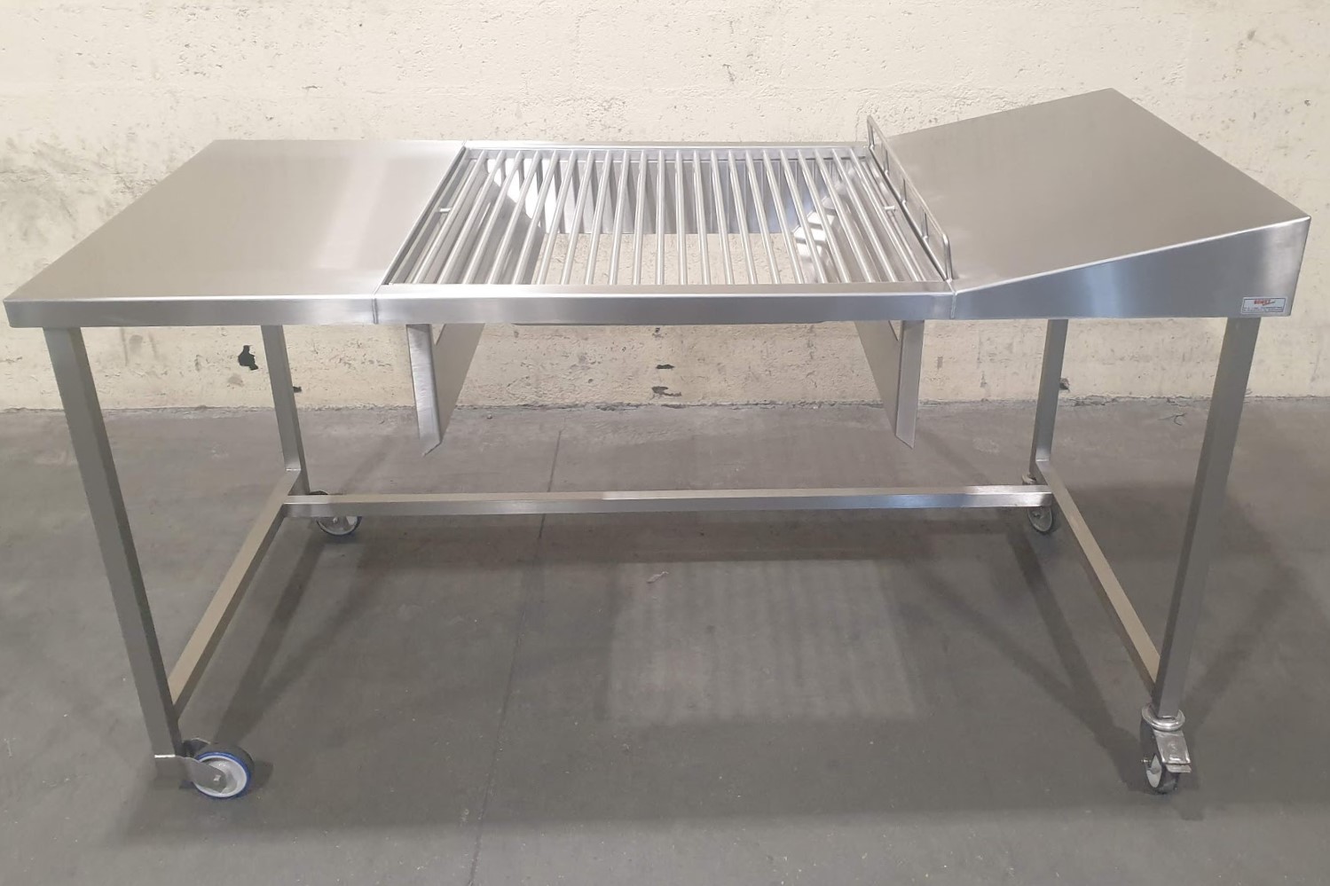 BOBET Matériel - Table inox de décaissage - Nous équipons les…